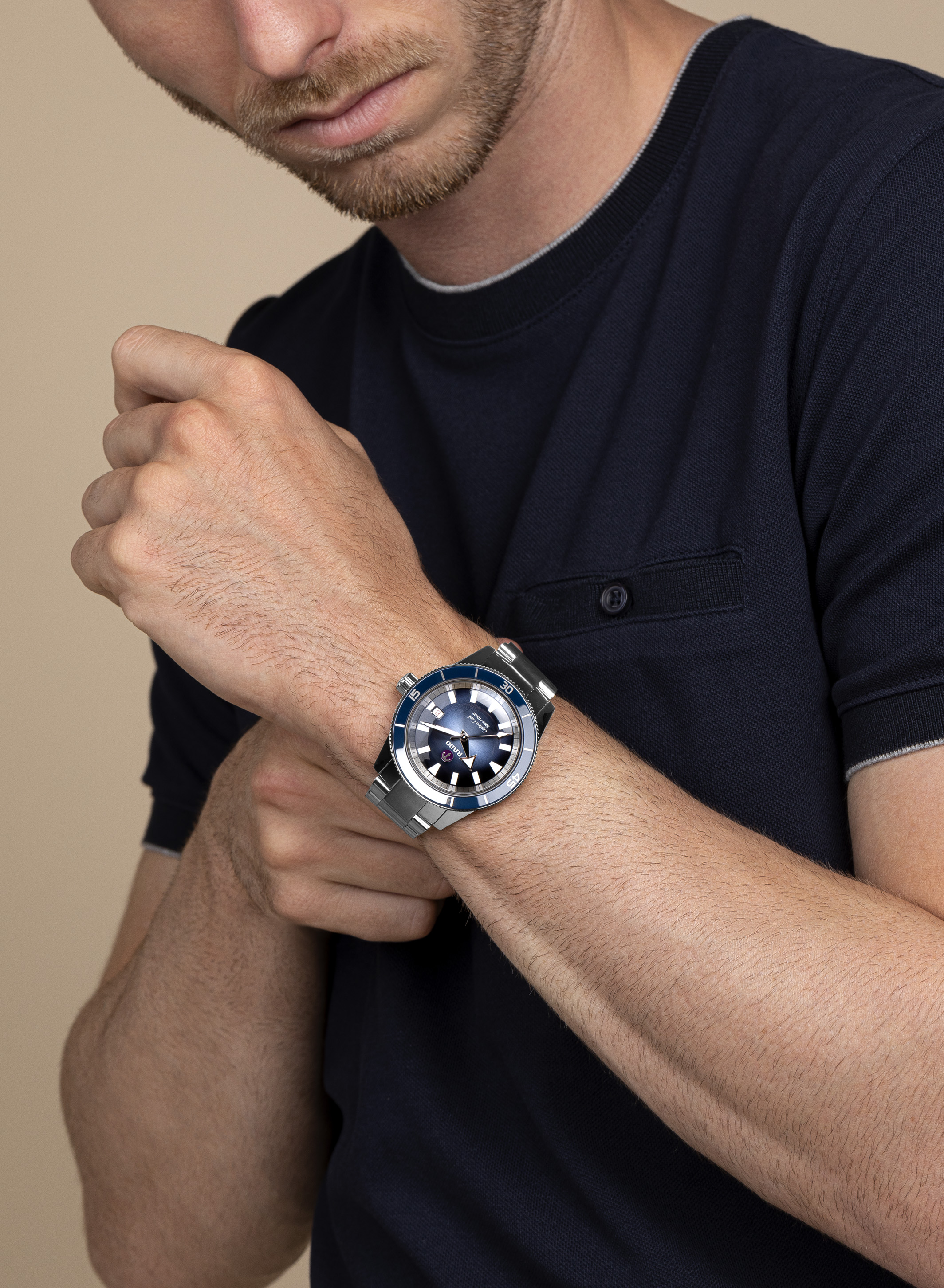 Captain Cook Automatic Stainless Steel Watch R32105203 | Rado® United ...