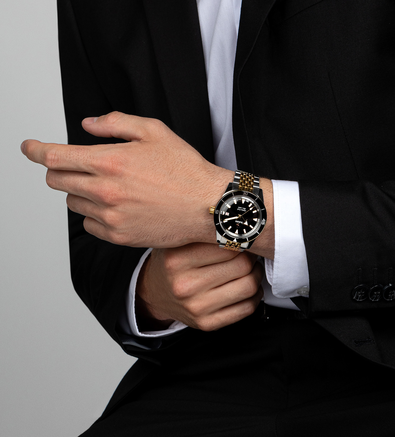 Captain Cook Automatic Men Stainless Steel Watch R32138153 | Rado ...