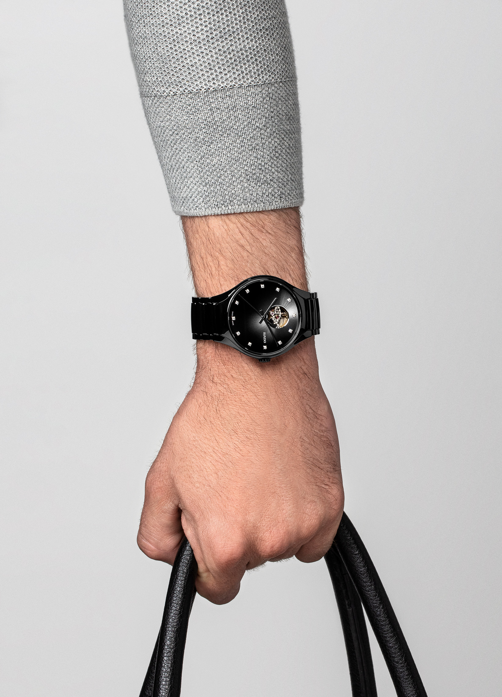 True Round Secret Diamonds High-Tech Ceramic Watch R27107732 | Rado ...