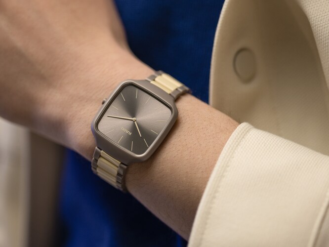 True Square Thinline X Les Couleurs Le Corbusier Unisex Hightech ...