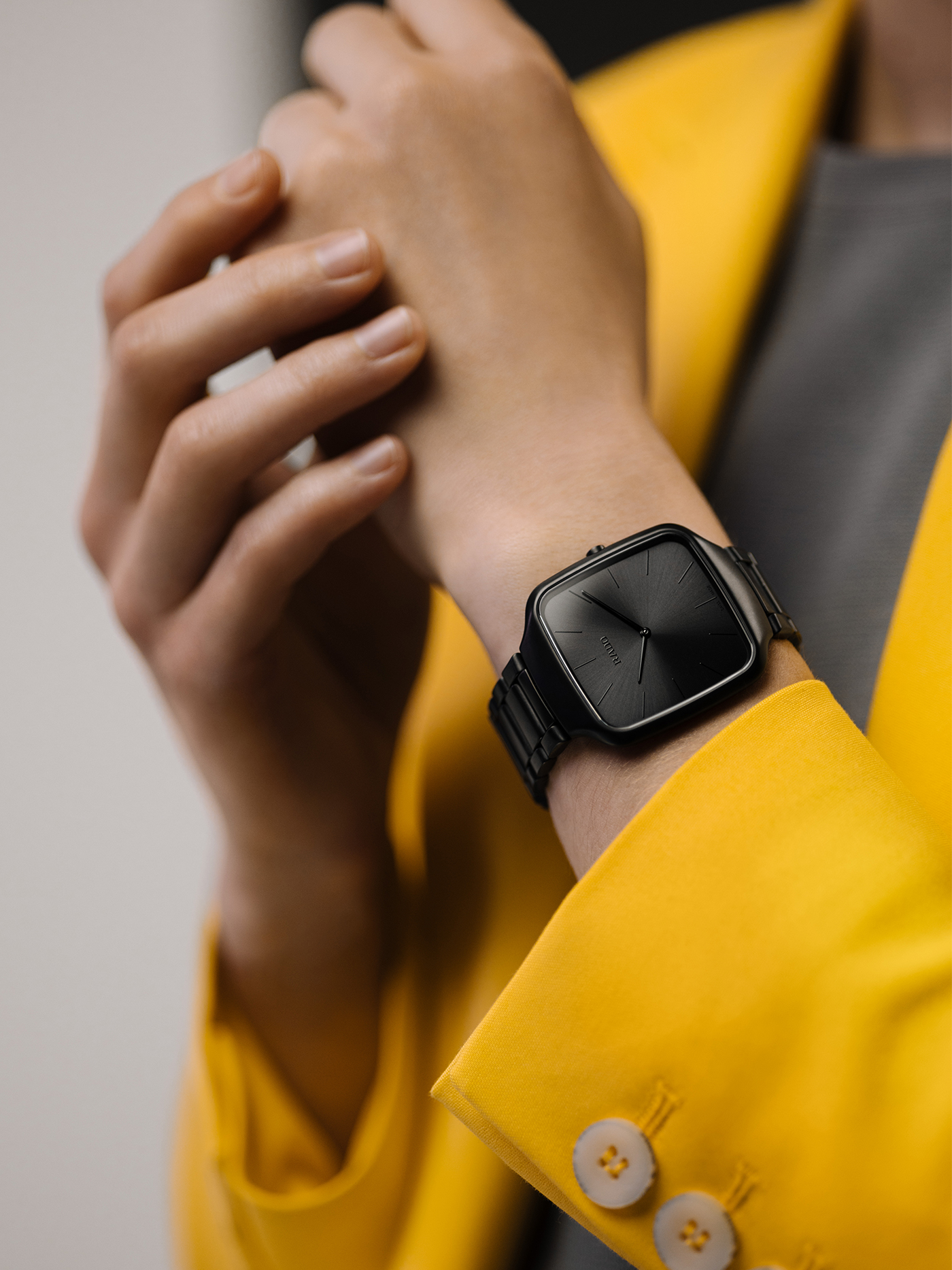 True Square Thinline Les Couleurs™ Le Corbusier | RADO®