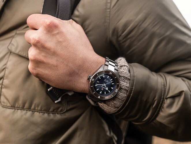 Captain Cook High-Tech Ceramic Diver Herren Uhr R32144202 | Rado ...