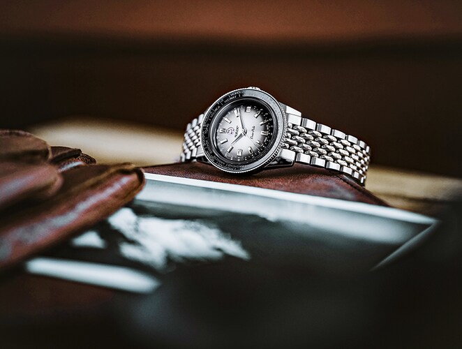 Captain Cook Over-Pole | RADO®