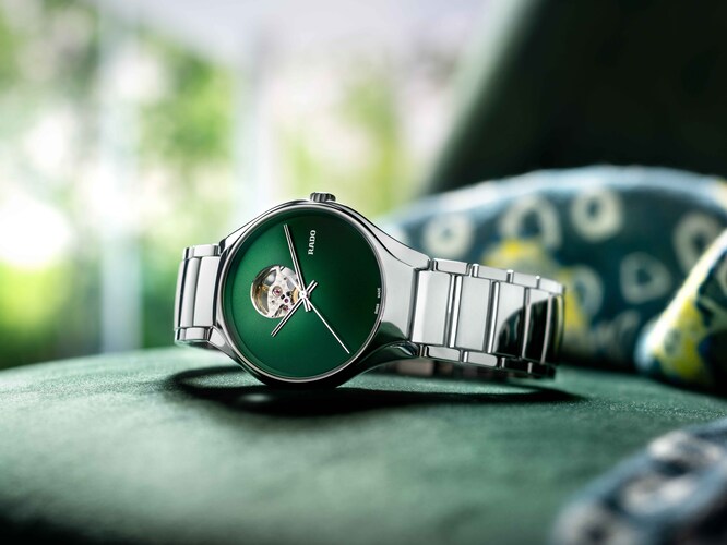 True Secret Plasma high-tech ceramic Watch R27108312 | Rado® International