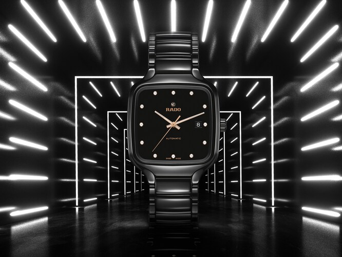 True Square Automatic Diamonds メンズ ハイテクセラミックス 時計 R27078702 | Rado® 日本