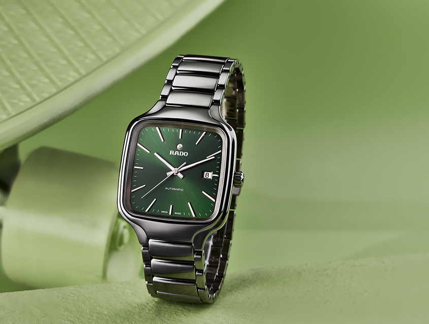 True Square Automatic 남성 플라스마 하이테크 세라믹 시계 R27077312 | Rado® 대한민국