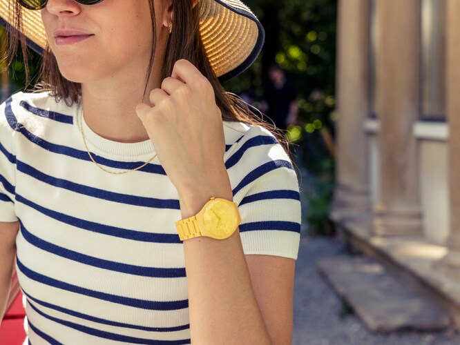 True Round Thinline Les Couleurs™ Le Corbusier Sunshine yellow 4320W ...